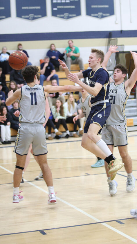 Smith Drops 34 As Bears Edge Falconer | News, Sports, Jobs - Post Journal